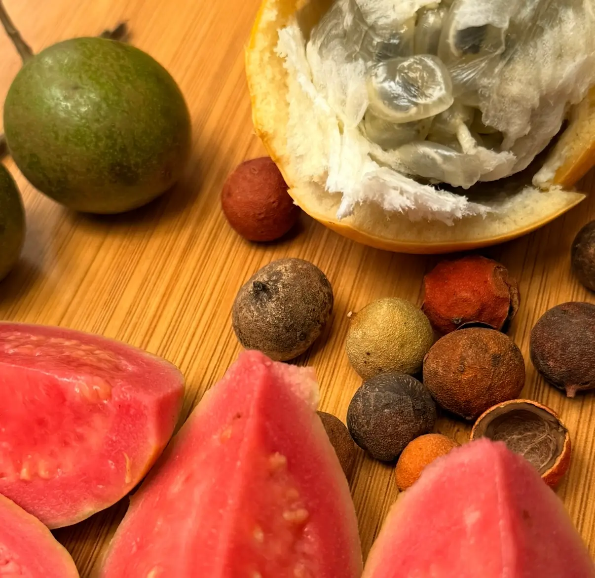 Top 9 Must-Try Exotic Fruits in Colombia: A Flavor Explosion
